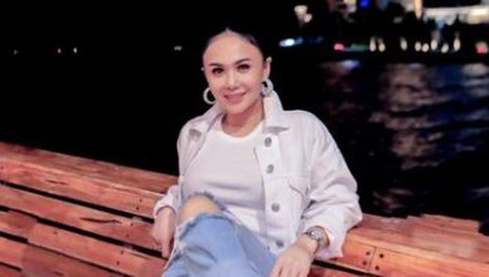 Pantas Brondong Ganteng Sekelas Raffi Ahmad Sempat Kepincut, Yuni Shara ... Pantas Brondong Ganteng Sekelas Raffi Ahmad Sempat Kepincut, Yuni Shara ...
