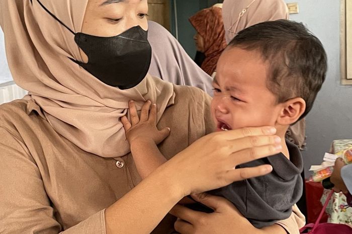 Wajib Tahu Cara Tepat Mengatasi Anak Tantrum, Bukan Dimarahi Lo Moms! - Nakita