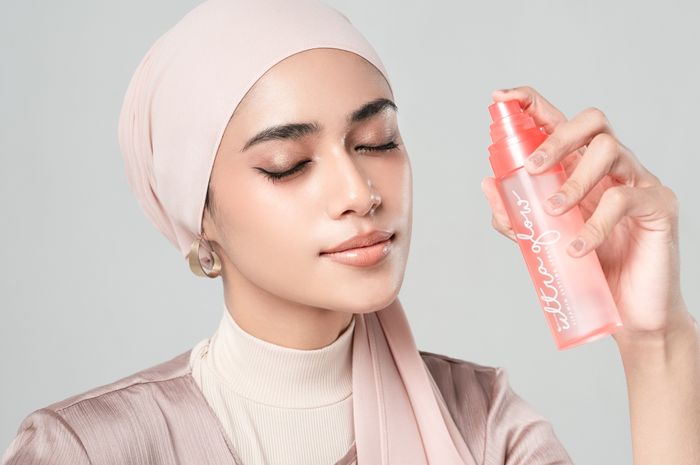 5 Tips Menggunakan Setting Spray yang Benar Beserta Manfaatnya ...