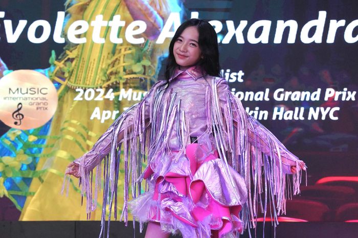 Kecil-Kecil Cabe Rawit! Penyanyi Cilik Evolette Alexandra Luncurkan ...