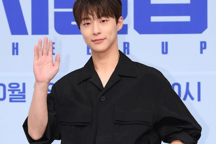 5 Alasan Bae In Hyuk Aktor Cheer Up Laris jadi Bintang Drama - CewekBanget