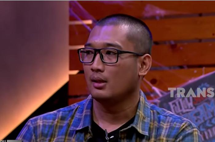Mata Batinnya Sebut Ada 'Maksud' Lain di Balik Wabah Corona, Ahli ... Mata Batinnya Sebut Ada 'Maksud' Lain di Balik Wabah Corona, Ahli ...