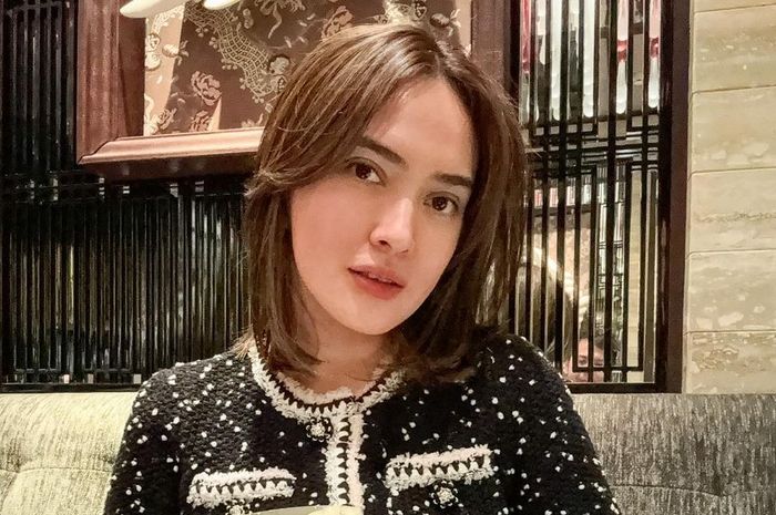 Ukuran Setelapak Tangan Tapi Harganya Ratusan Juta, Tas Mungil Shandy ...