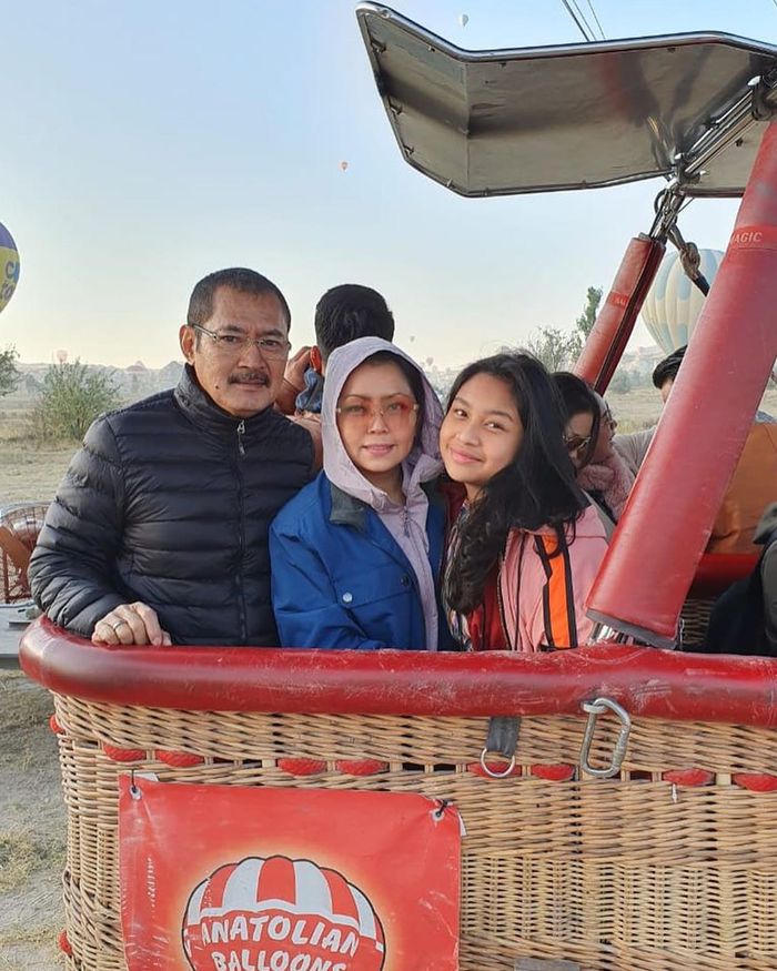 Ussy Sulistiawaty Istri Andika Pratama Bongkar Sifat Asli Mayangsari ... Ussy Sulistiawaty Istri Andika Pratama Bongkar Sifat Asli Mayangsari ...