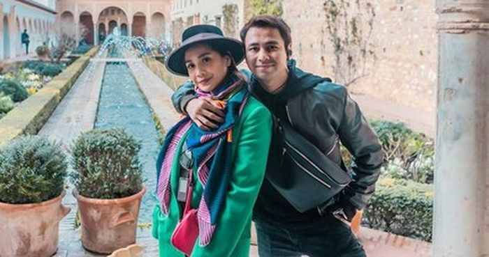 Nagita Slavina Pakai Baju Bolong-bolong, Harganya Justru Disebut Netizen Bikin Masuk Angin!