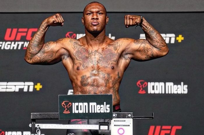 Profil Mohammed Usman - Ikatan dengan Kamaru Usman, Kisah Sedih, dan ...