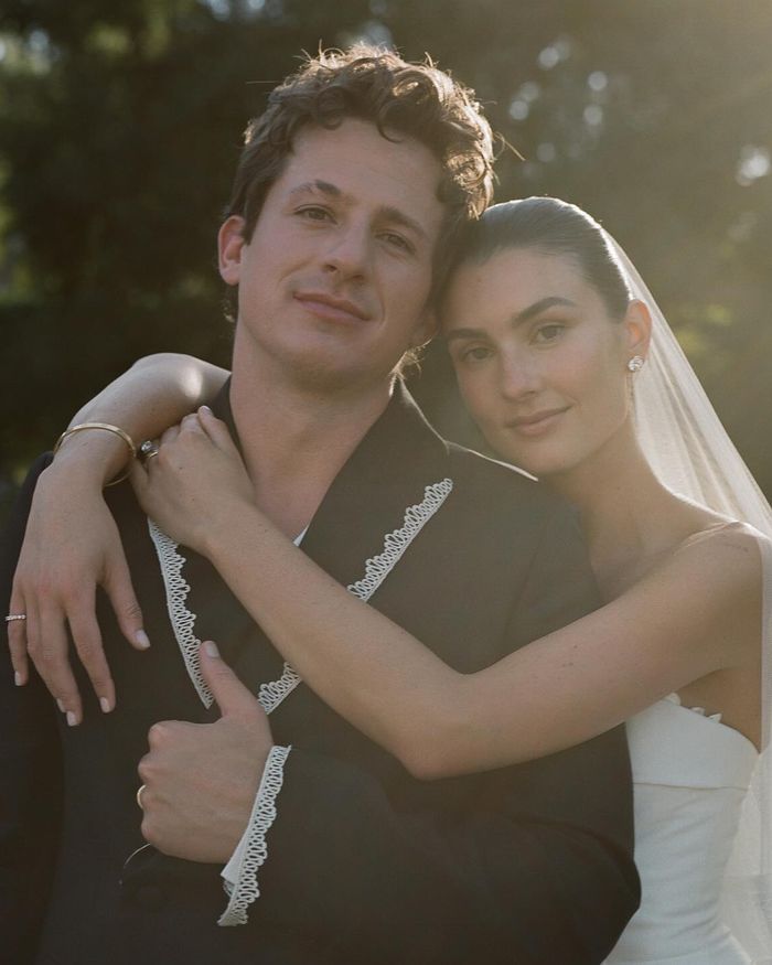 Setelah Coba 30 Gaun Pengantin, Inilah Potret Penampilan Brooke Sansone ...