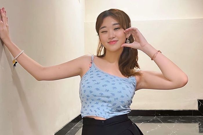 Kerap 'Nyenggol' Deddy Corbuzier, Livy Renata Ogah Disebut Pansos Malah ...