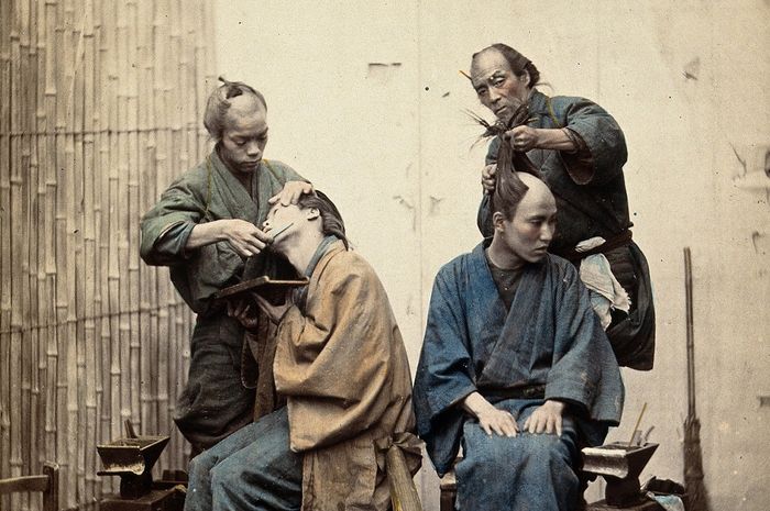 Chonmage, Model Rambut Unik Kebanggaan Samurai Kekaisaran Jepang ...