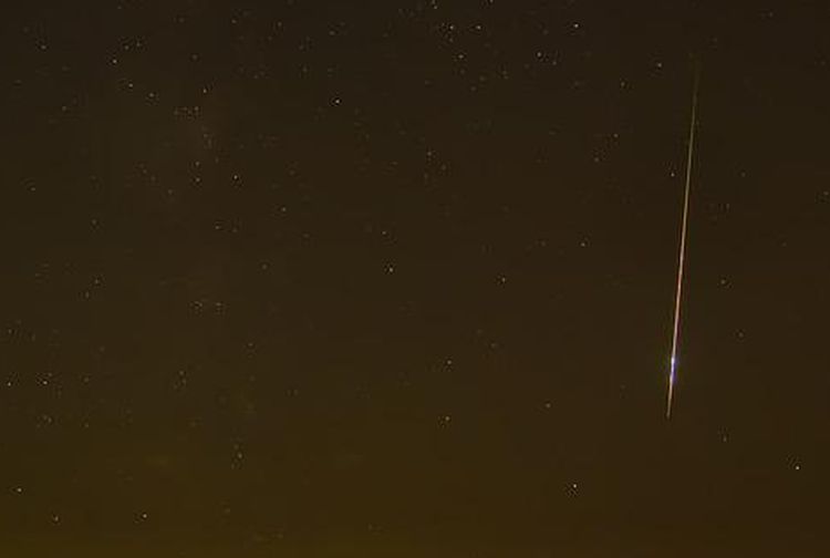 Penyebab Meteoroid Terbakar saat Masuk Bumi, Materi IPA Kelas 7 - Kids