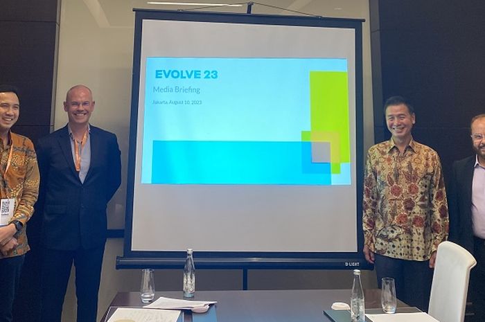 Cloudera Ungkap Keuntungan Perusahaan Adopsi Teknologi AI Generatif ...