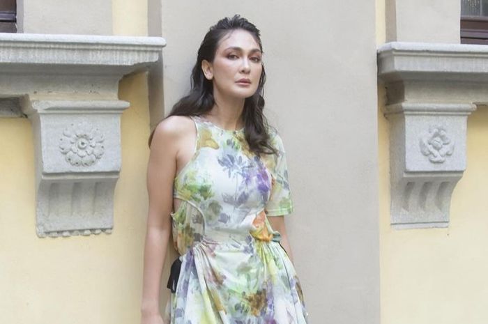 Luna Maya Rupanya Sempat Merasa Terancam oleh Kehadiran Momo Eks Geisha ...