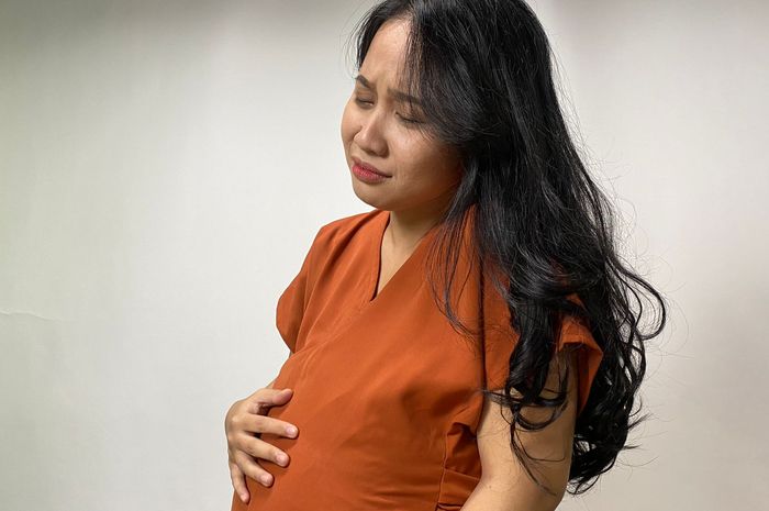 10 Pantangan Ibu Hamil Menurut Adat Jawa Yang Masih Dipercaya Hingga