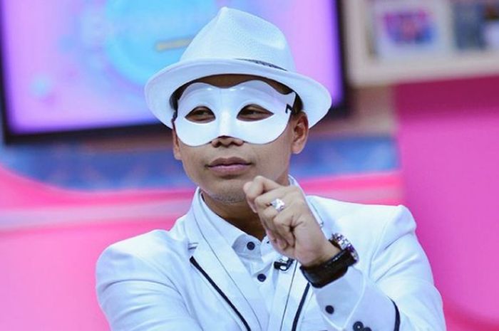 Wirang Birawa Terawang Artis R Bakal Diselingkuhi Pada 2024 Ini: Ada ...