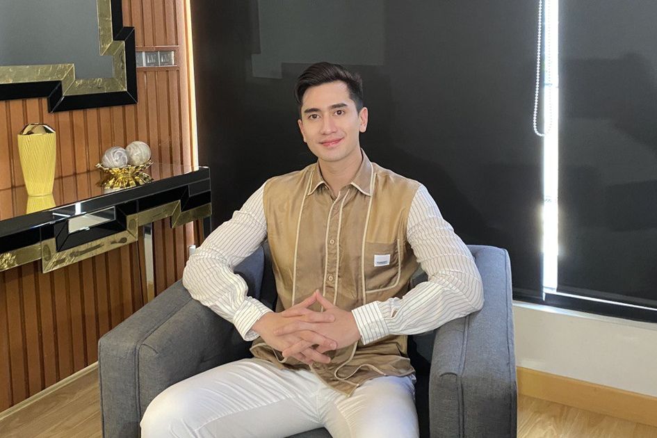 Berita Dunia Entertainment Terbaru Hari Ini - Grid.ID