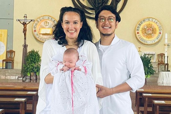 Jadi Orang Tua, Cara Membagi Tugas Mengasuh Anak ala Nadine ...