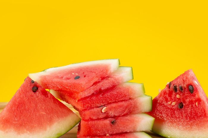 6 Buah Yang Paling Baik Dikonsumsi Di Pagi Hari Salah Satunya Semangka
