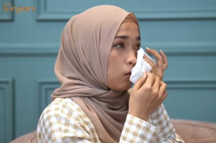Rela Suaminya Digarong Pelakor Hingga Rumah Tangganya Bubar, Ririe Fairus Berderai Air Mata ...