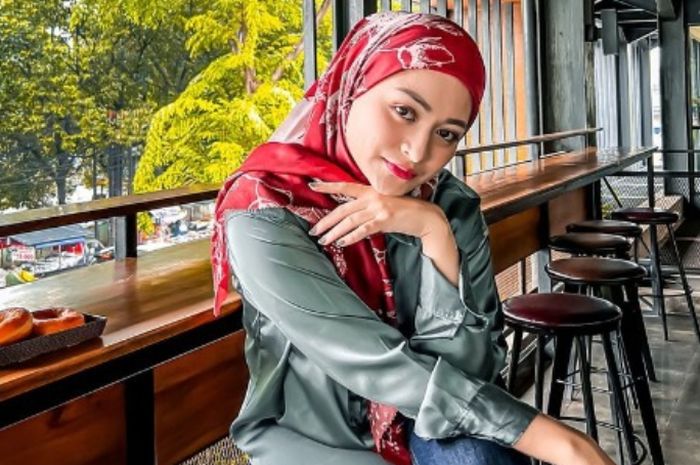 Belum Genap 3 Bulan Cerai dari Sule, Nathalie Holscher Balikan dengan Mantan Pacar