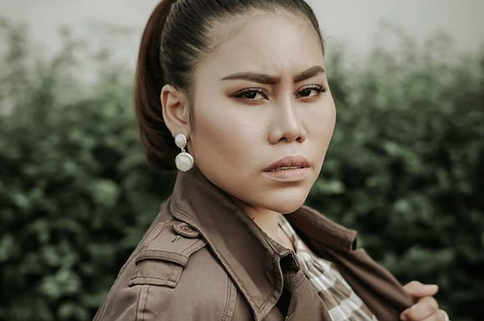 Tak Kuat Karena Fisiknya Sering Dihujat Netizen, Evi Masamba Akui ... Tak Kuat Karena Fisiknya Sering Dihujat Netizen, Evi Masamba Akui ...