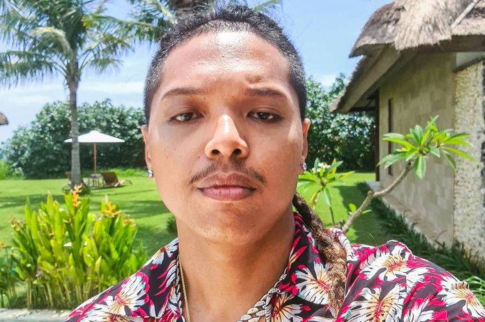 Sukses Menjadi Youtuber, Qorygore Luncurkan Album Perdana di Penghujung ...