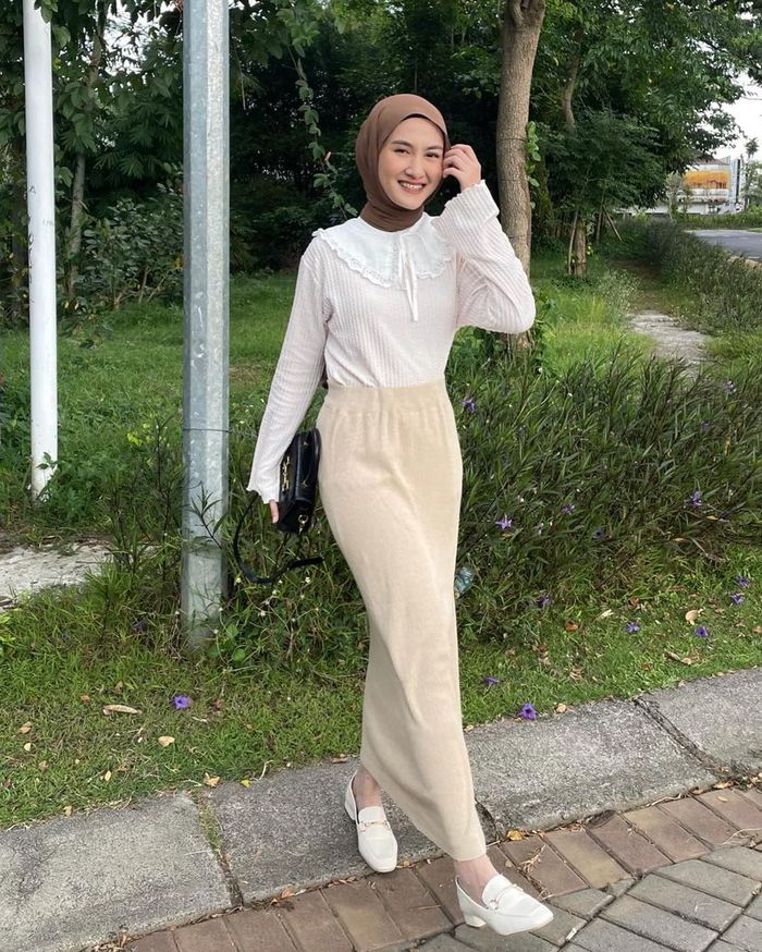 OOTD Interview Kerja Hijab dari Inas Rana, Nggak Monoton Tetap Rapi ...