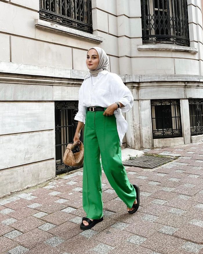 Ide Style Hijab Pakai Warna Cerah Anti Norak dari Selebgram Turki ...