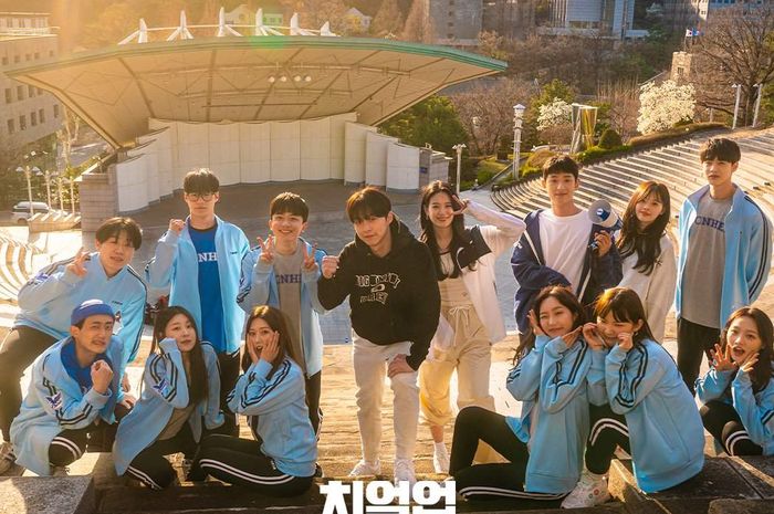 Poster Cheer Up Enggak Sesuram Penthouse, Intip Info Drama Korea Han Ji Hyun - CewekBanget