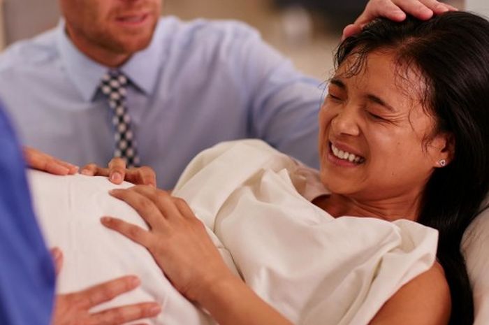 Berencana Lahiran Normal? Berikut Tips Mudah Melahirkan Normal yang ...