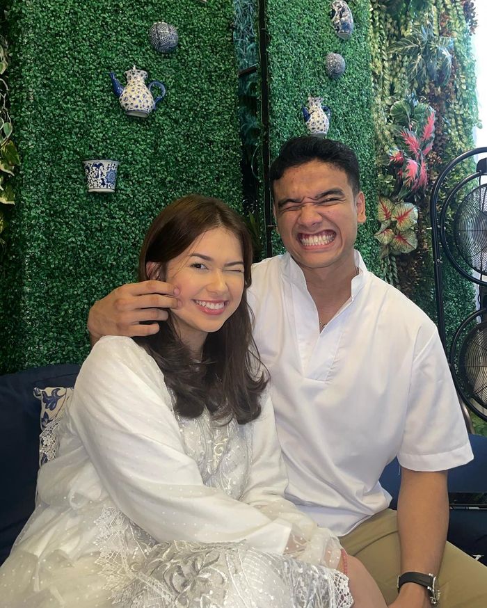 Intip Penampilan Berani Rebecca Klopper Pacar Fadly Faisal Pakai Baju Cleavege Belahan Dada Rendah