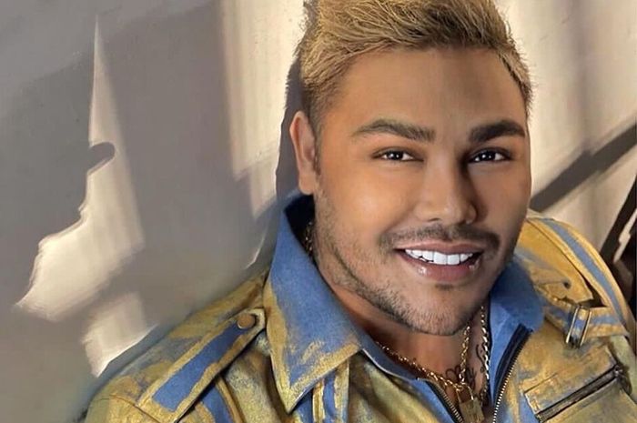 Tren Makeup 2021: Ivan Gunawan Bagikan Tips Riasan Mata yang Mudah dan ...