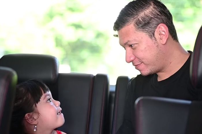 Lebih Suka Main Bareng Gempi di Rumah Gisella Anastasia, Gading Marten ...