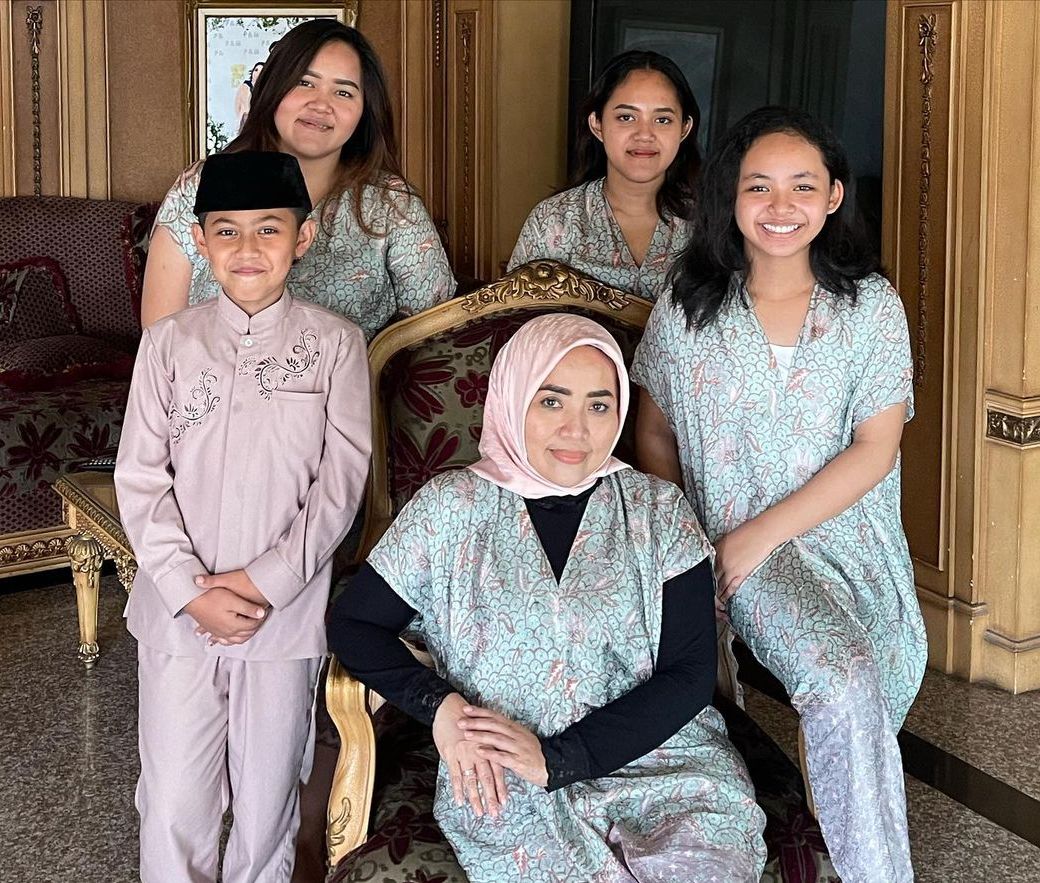 Tajir Melintir! Ini 5 Sumber Kekayaan Muzdalifah, Pengusaha Besi Bekas Hingga Katering Cuan Abis ...