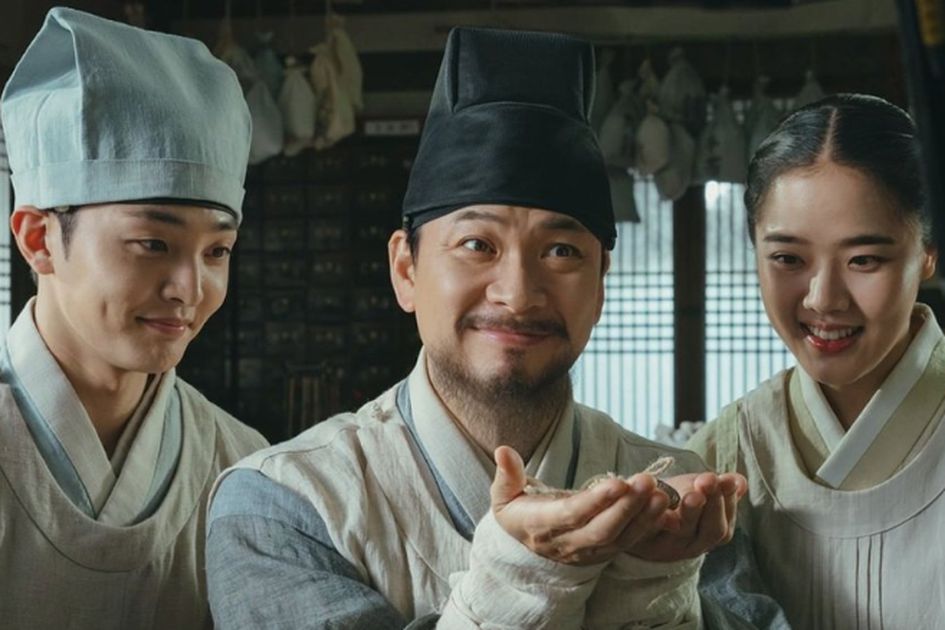 Berita Sinopsis Drakor Poong The Joseon Psychiatrist Terbaru Hari Ini ... Berita Sinopsis Drakor Poong The Joseon Psychiatrist Terbaru Hari Ini ...