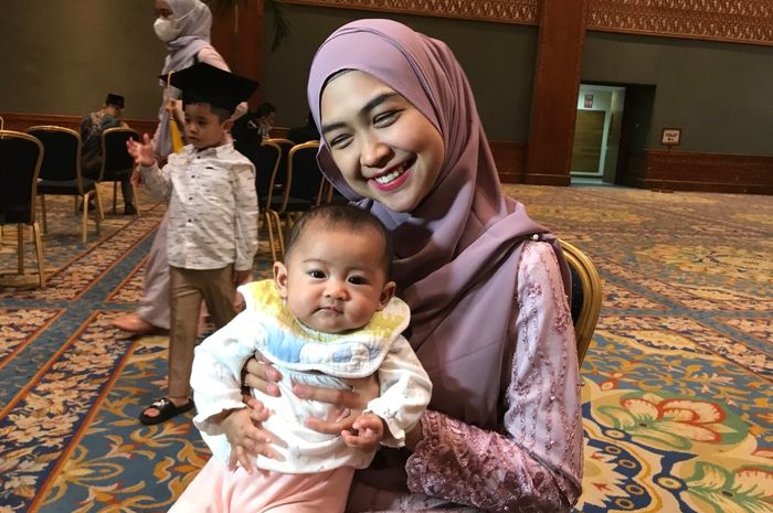 Lulus S1 7 Tahun, Ria Ricis Ungkap Kenakalannya Saat Kuliah: Jangan ...