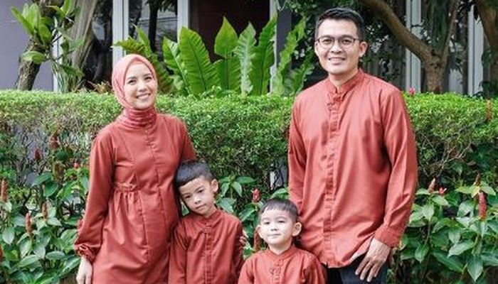 Innalillahi, Tya Ariestya Tertimpa Kabar Buruk, Anaknya Terbaring Lemah ... Innalillahi, Tya Ariestya Tertimpa Kabar Buruk, Anaknya Terbaring Lemah ...