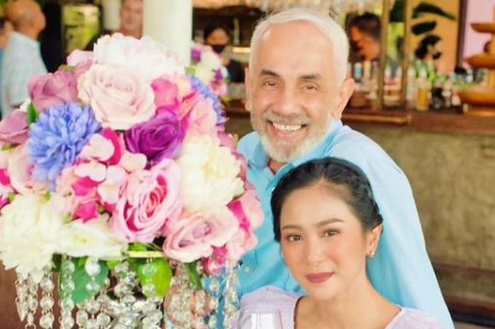 Rumah Tangganya dengan Duda Tajir Harmonis Tanpa Drama, Bunga Zainal ...