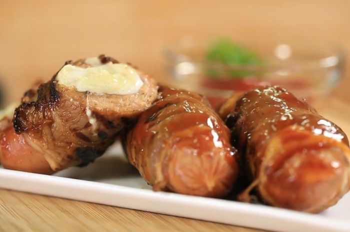 Resep Sosis Keju Lumer, Cara Makan Sosis Lebih Enak! - CewekBanget