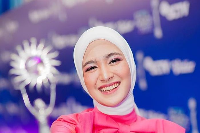 Bikin Pangling Satu Indonesia, Penampilan Cut Syifa Sabet Penghargaan ...