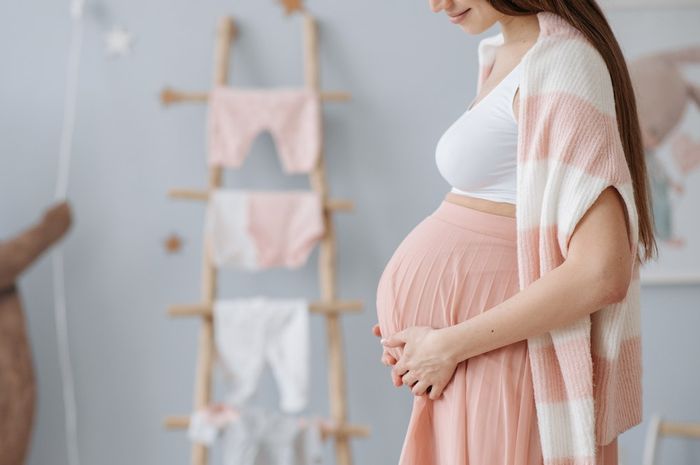 Sederet Pantangan Ibu Hamil 9 Bulan Yang Haris Diperhatikan Demi Ibu
