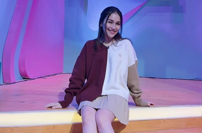 Gantikan Posisi Ayu Ting Ting, Tengok Cantiknya Amanda Manopo saat Jadi ...