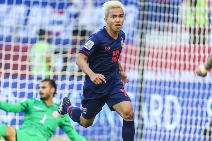 Chanathip Songkrasin Menggila di Liga Jepang, Berbanding Terbalik ...