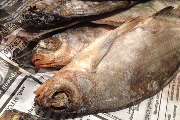 Bunda di Rumah Jangan Sampai Ketipu! Begini Cara Pilih Ikan Asin Segar ...