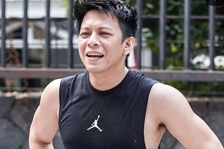 Pantas Saja Tak Ada Satupun Wanita yang Tak Klepek-klepek Padanya ... Pantas Saja Tak Ada Satupun Wanita yang Tak Klepek-klepek Padanya ...