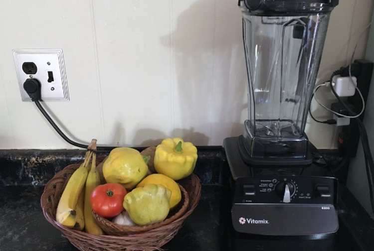 Cara Mudah dan Cepat Membersihkan Blender Agar Awet, Enggak Sampai 1 ...