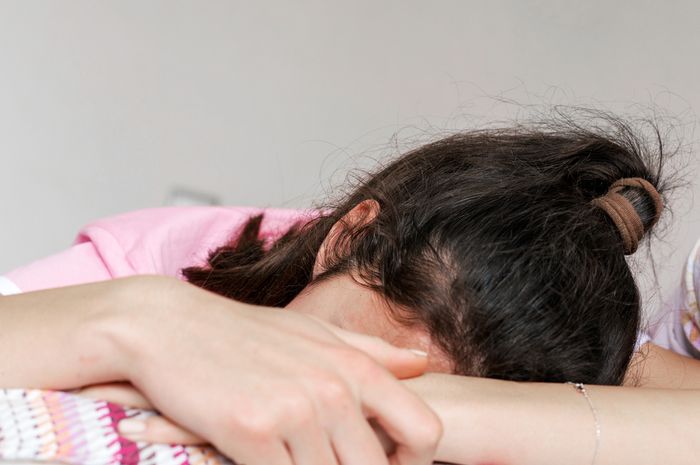 Awas! Gegara Lupa Copot Kuncir Rambut saat Tidur, Wanita Ini Menyesal ... Awas! Gegara Lupa Copot Kuncir Rambut saat Tidur, Wanita Ini Menyesal ...