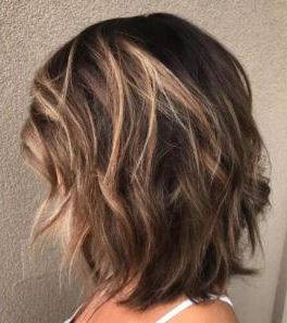 9 Model Rambut Layer Sebahu yang Cocok untuk Semua Bentuk Wajah - Sonora.id