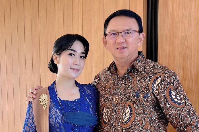 Siap Rayakan Natal yang Keempat Kalinya Pasca Pindah Agama, Potret ...