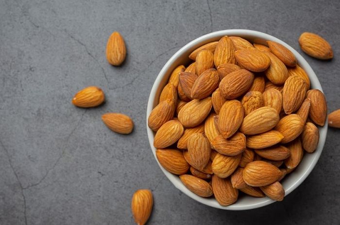 10 Manfaat Kacang Almond yang Masih Banyak Orang Tidak Tahu - Nakita