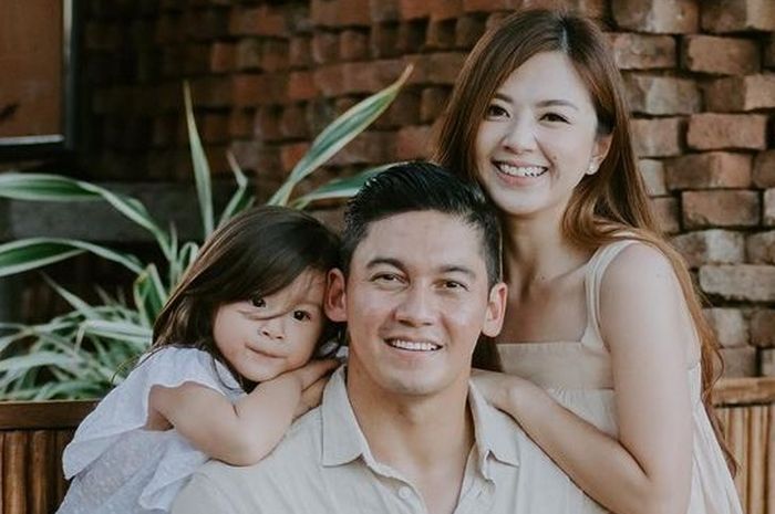 Istri Samuel Zylgwyn Ditimpa Musibah, Franda Unggah Foto Tangan Dibalut ...